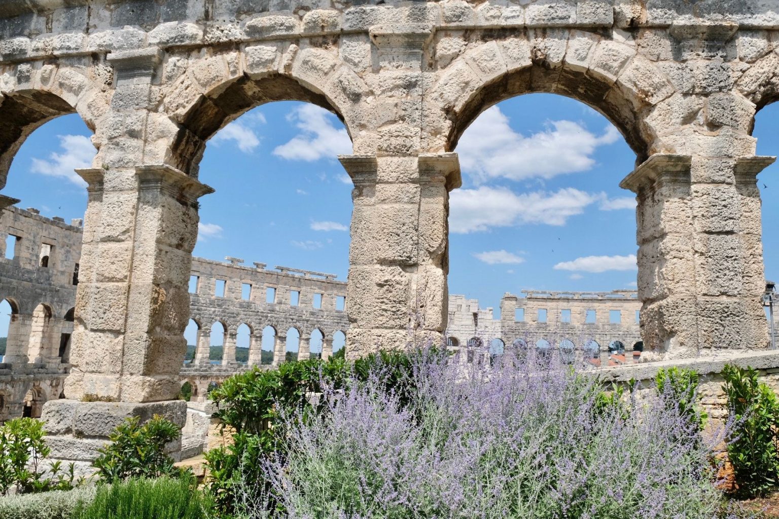 PULA – TOP 5 LOCATIONS WORTH VISITING - Putopis