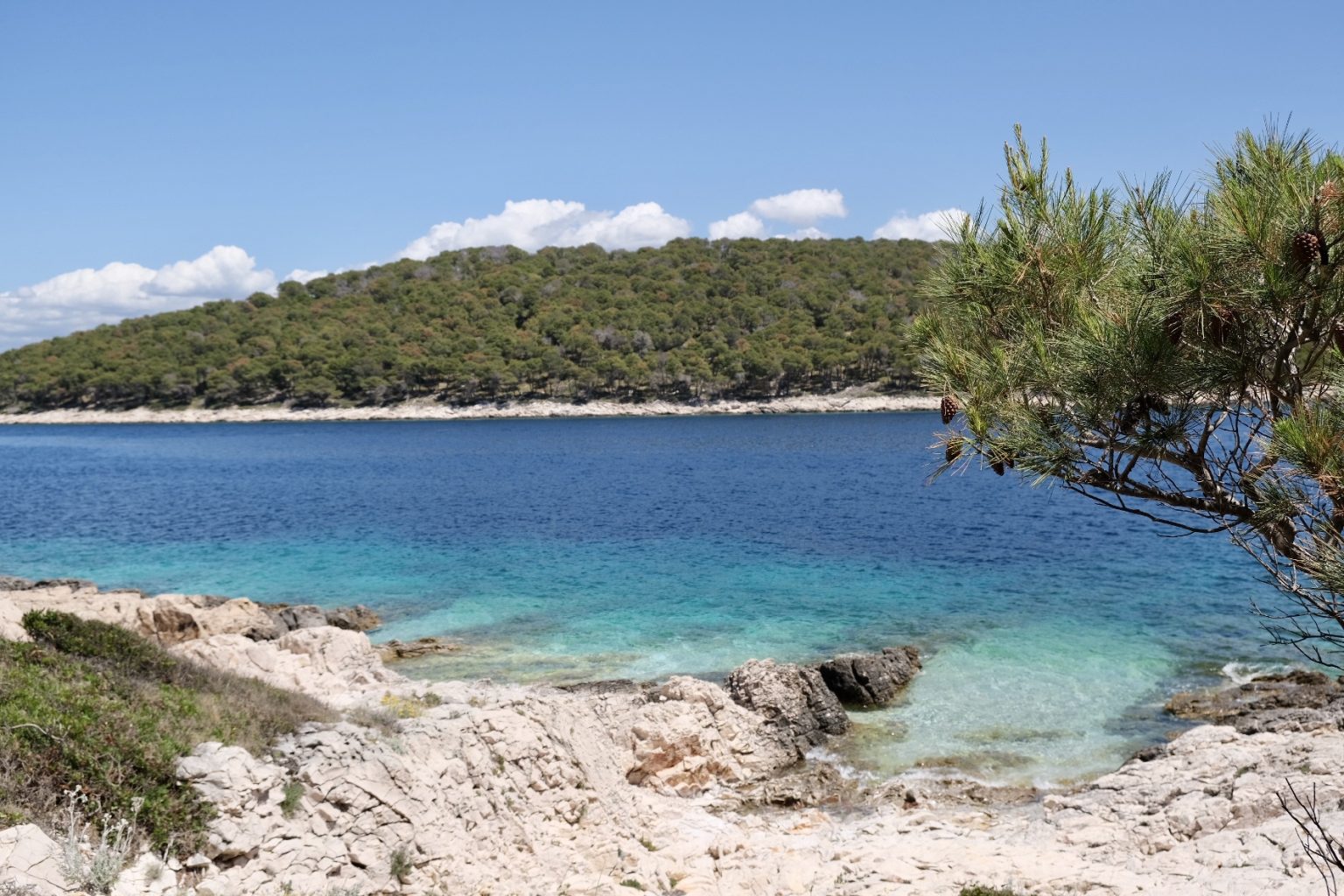 Obonjan - otok za potpuno opuštanje i odmor - Putopis